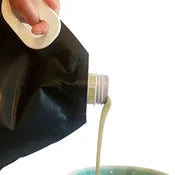 LIQUID WHITE CHOCOLATE SAUCE - 5KG – jmposner.uae